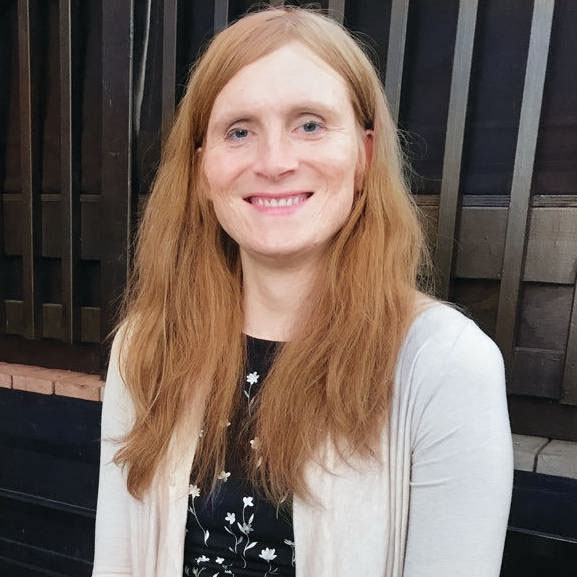 Meet our Professional Coding Instructors - Hackingtons